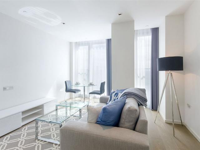 South Bank Tower, 55 Upper Ground SE1, 1 bed flat to rent, £2,900 pcm | PrimeLocation