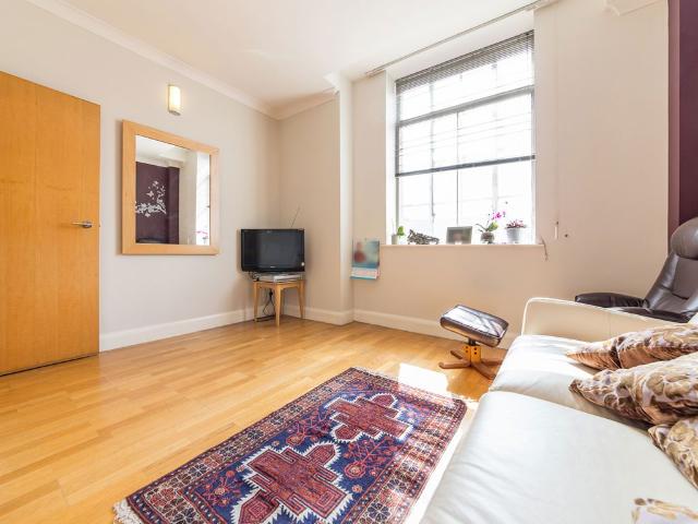 South Block, London SE1, 2 bed flat to rent, £2,800 pcm | PrimeLocation