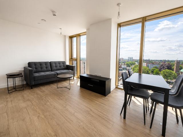 South Central, Essex Street, Birmingham B5, 2 bed flat to rent, £1,300 pcm | PrimeLocation
