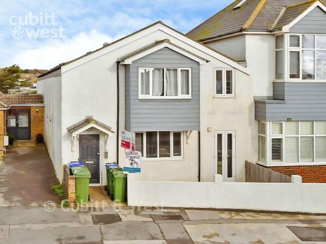 South Coast Road, Peacehaven BN10, 2 bed flat to rent, £1,300 pcm | PrimeLocation