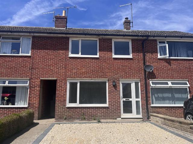 South Court, Sherborne DT9, 3 bed terraced house to rent, £1,250 pcm | PrimeLocation