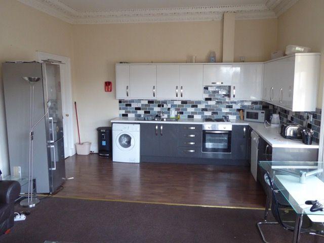 South Clerk St, Edinburgh EH8, 5 bed flat to rent, £4,400 pcm | PrimeLocation