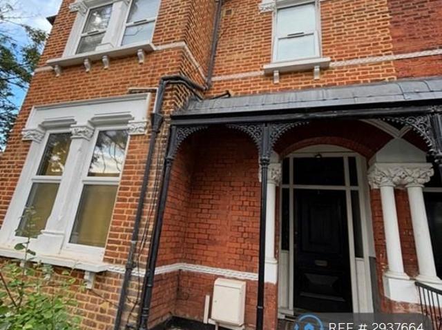 South Croydon, London, CR2 1 bed flat to rent £1,450 pcm £335 pw