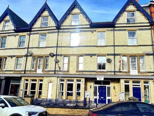 South Crescent, Llandrindod Wells, 1 Bedroom Apartment