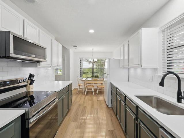 South DallasMidlothian Area28min from Downtown Da