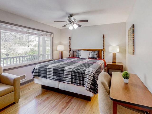 South East Atlanta Renovated House steps away from MARTA!