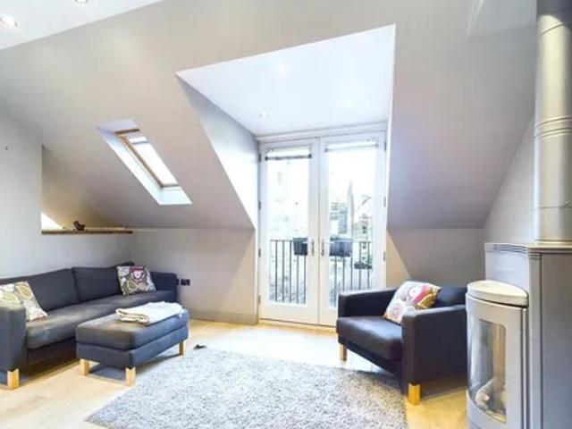 South East Cumberland Street Lane, City of Edinburgh, EH3 6RU, United Kingdom | 2 bed duplex for rent #138147805 | Rentberry