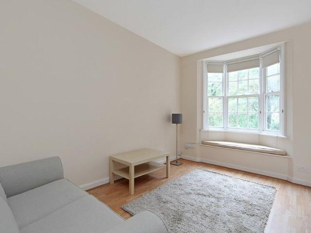 South Edwardes Square W8, 2 bed flat to rent, £2,950 pcm | PrimeLocation