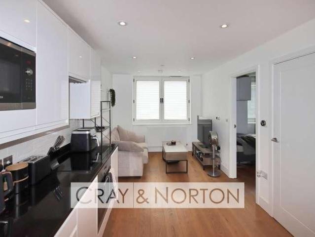 South End, Croydon, CR0