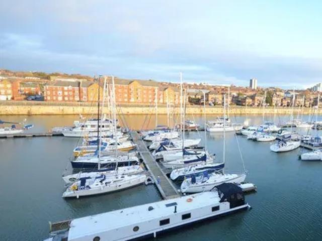 South Ferry Quay, Liverpool, L3 4EH, United Kingdom | 4 bed duplex for rent #167580713 | Rentberry