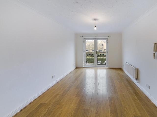 South Ferry Quay, Liverpool L3 2 bed flat to rent £1,000 pcm £231 pw