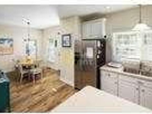 South Haven 3 bedrooms 2.5 bathrooms newer home with private fenced yard