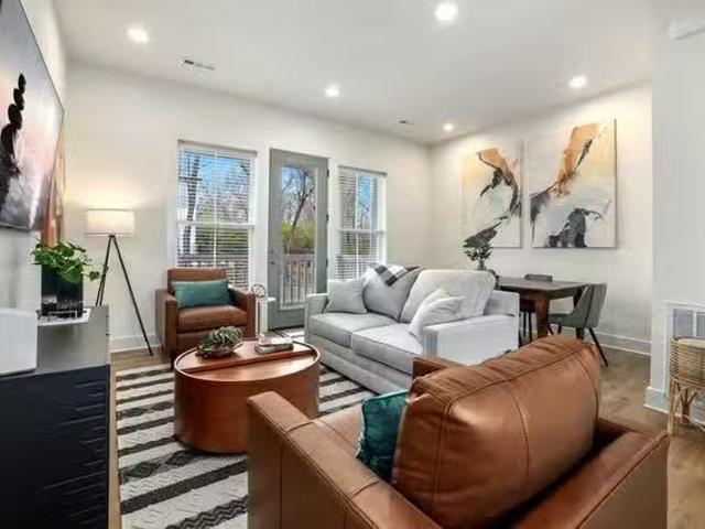 South Hill Avenue