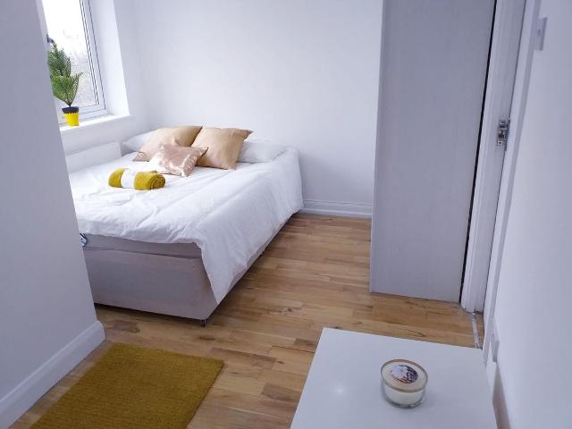 South Hill Avenue, Harrow HA2, Studio to rent, £1,050 pcm | PrimeLocation