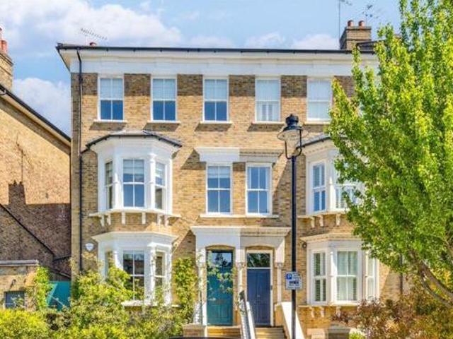 South Hill Park Gardens, Hampstead, 4 Bedroom End