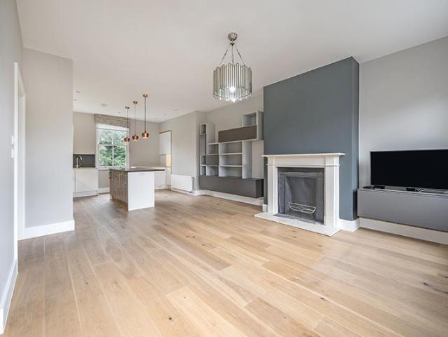 South Hill Park Gardens, Hampstead NW3 2 bed apartment to rent £4,117 pcm £950 pw