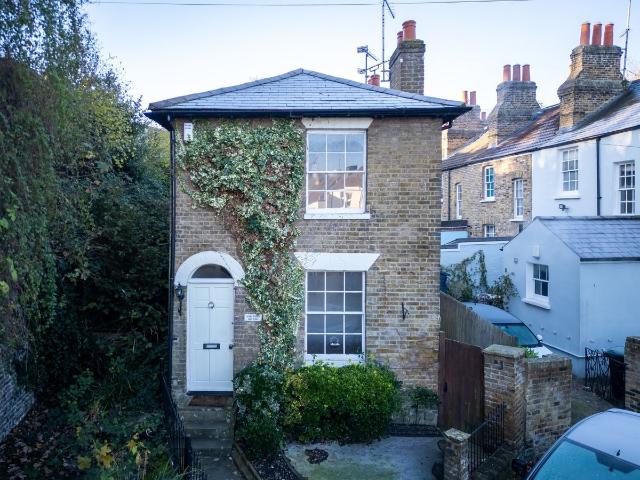 South Hill Road, Gravesend, Kent DA12, 2 bed cottage to rent, £1,350 pcm | PrimeLocation