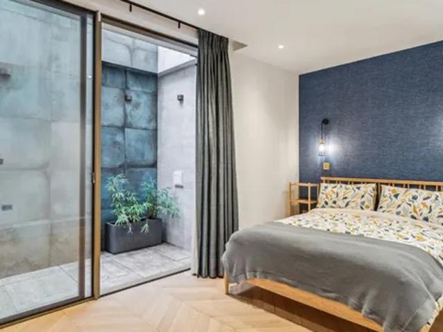 South House, Rosemoor Street, London, SW3 2PP, United Kingdom | 2 bed house for rent #167522732 | Rentberry