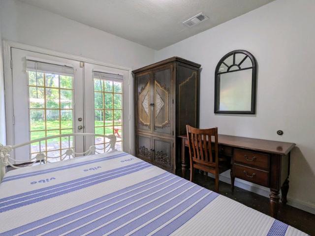 South Irving  Furnished Rooms for Rent