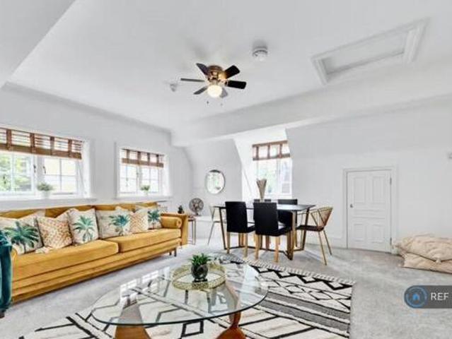 South Kensington, London, 1 Bedroom Flat