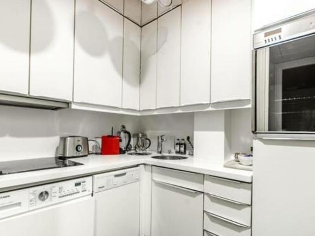 South Kensington, 1 Bedroom Flat