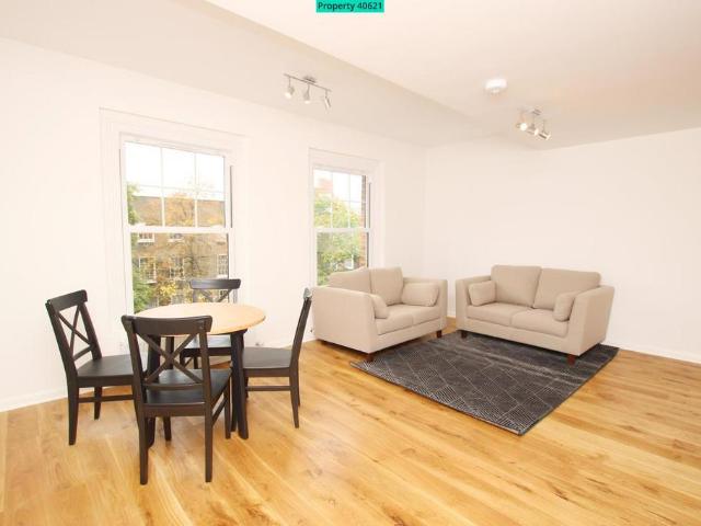 South Lambeth Road, London, SW8 1XN 3 bed flat to rent £3,000 pcm £692 pw
