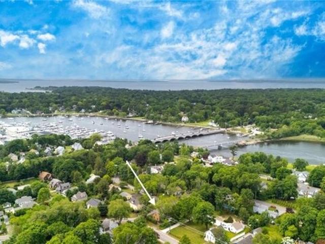 South Ln, Barrington, Home For Sale
