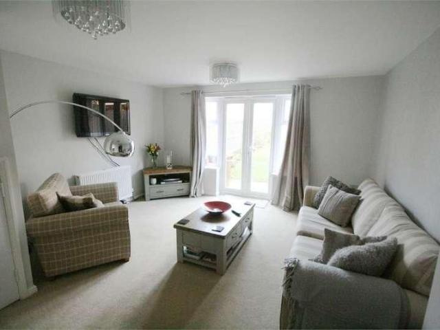 South Meadow Close, Duston, Northampton, NN5