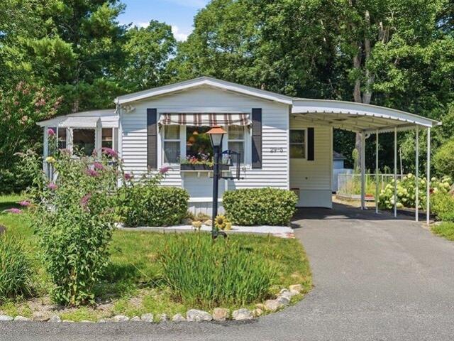 South Meadow Vlg, Carver, Property For Sale