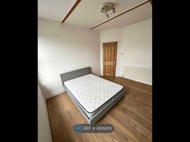 South Norwood, London SE25, Room to rent, £780 pcm | PrimeLocation