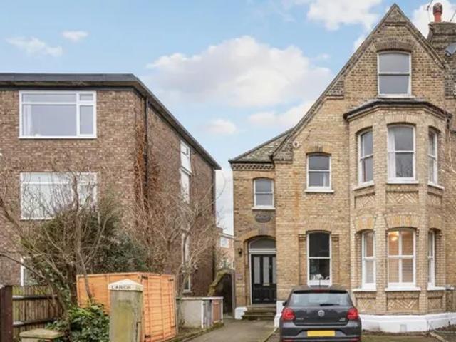 South Park Road, London, SW19 8RE, United Kingdom | 1 bed duplex for rent #140655308 | Rentberry