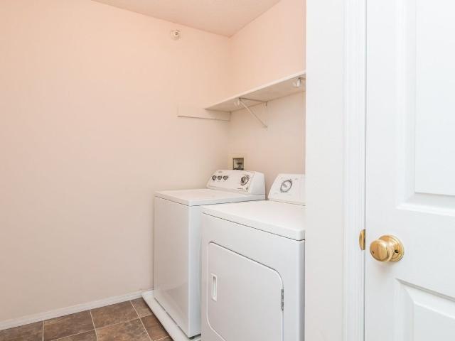 South Pointe 3 Bedroom Apartment for Rent at 6003 S Cliff Ave, Sioux Falls, SD 57108