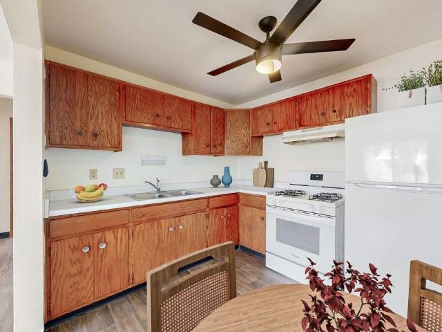 South Pleasant Apartments 2 Bedroom Apartment for Rent at 6321 6321 6329 Pleasant Ave S, Richfield, MN 55423 Southwest Richfield
