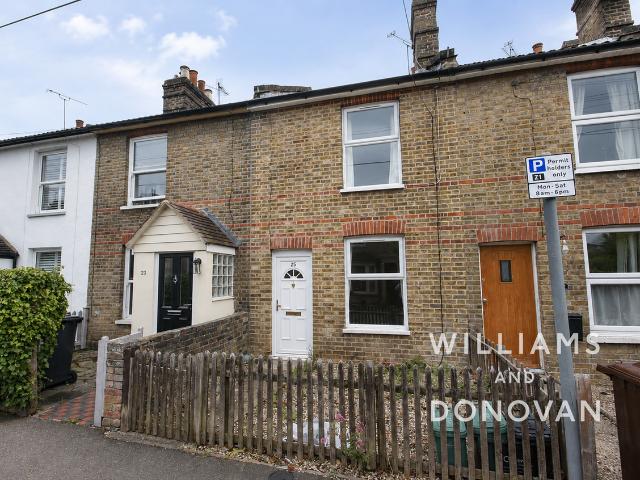 South Primrose Hill, Chelmsford CM1, 2 bed cottage to rent, £1,500 pcm | PrimeLocation