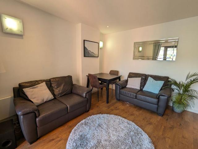 South Quay, Kings Road, Swansea, Marina, SA1 8AL