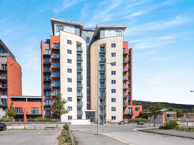 South Quay, Kings Road, Swansea SA1, 2 bed flat to rent, £1,100 pcm | PrimeLocation