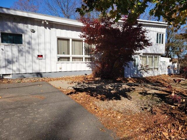 South Rd, Farmington, Home For Sale