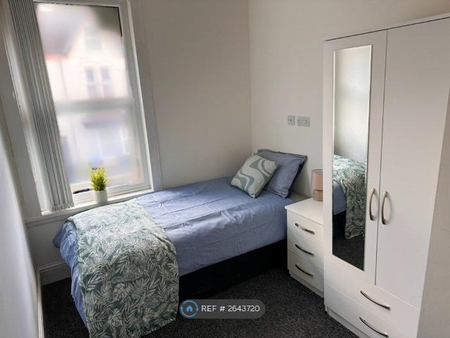 South Road, Erdington, Birmingham B23, Room to rent, £1,480 pcm | PrimeLocation