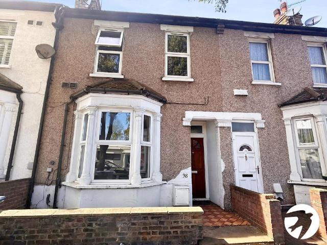 South Road, Erith, Kent, DA8 4 bed terraced house to rent £1,950 pcm £450 pw