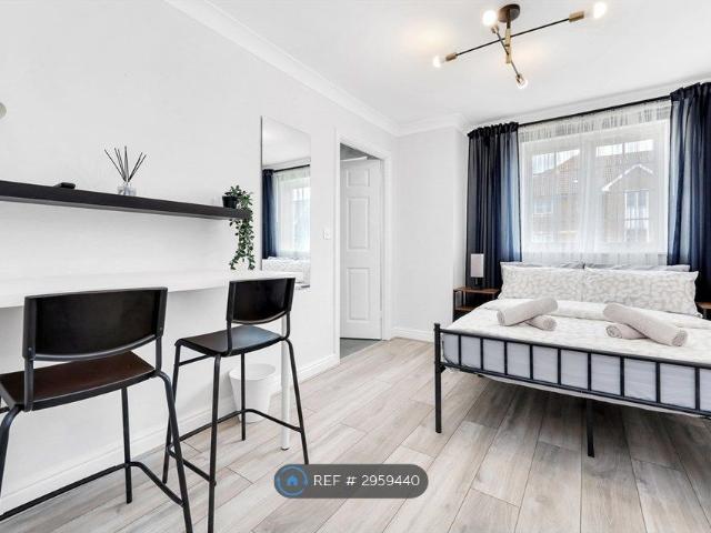 South Road, London SW19, Room to rent, £1,200 pcm | PrimeLocation