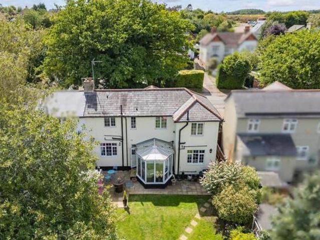 South Road, Puckeridge, 4 Bedroom Semi detached