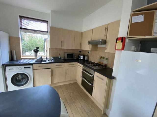 South Road Room 6