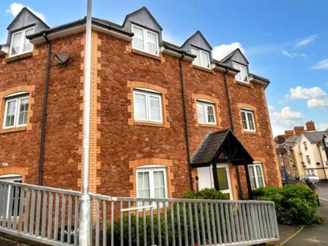 South Road, Watchet, 2 Bedroom Apartment