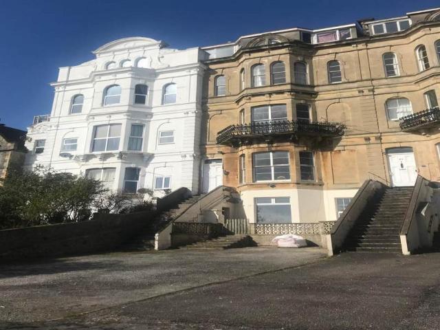 South Road, Weston super Mare, North. 2 bed flat to rent £1,150 pcm £265 pw