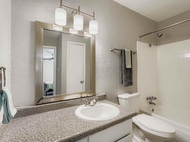 South Shore 1 Bedroom Apartment for Rent at 2005 Willow Creek Dr, Austin, TX 78741 Riverside