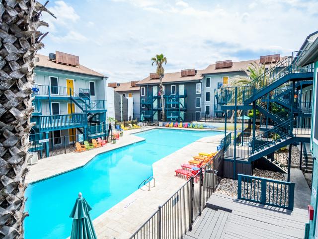South Shore 2 Bedroom Apartment for Rent at 2005 Willow Creek Dr, Austin, TX 78741 Riverside