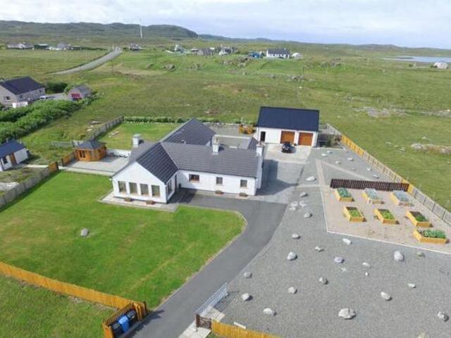 South Shawbost, Isle Of Lewis, 2 Bedroom Bungalow
