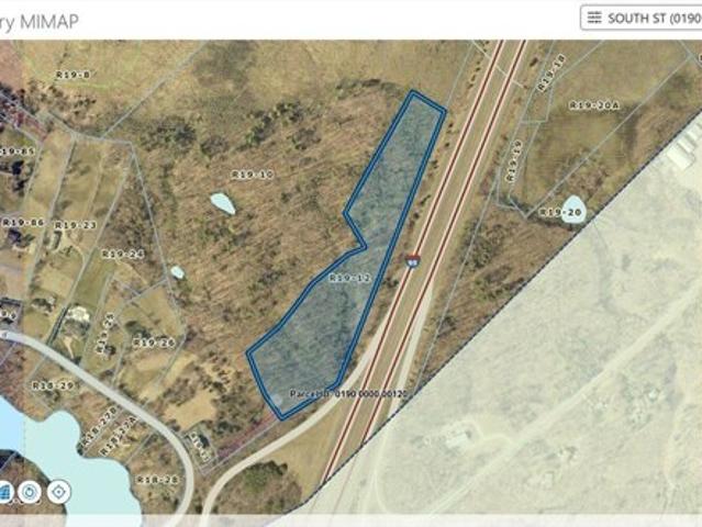 South St, West Newbury, Plot For Sale