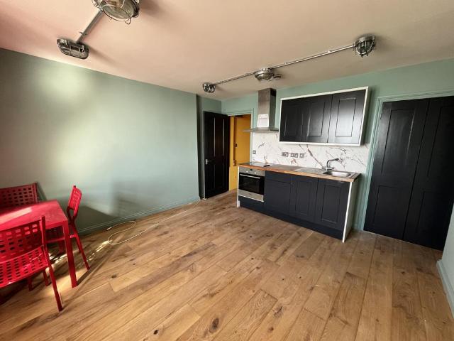 South Street, Brighton, BN1 1AP 1 bed flat to rent £1,150 pcm £265 pw