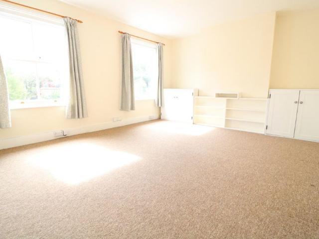 South Street, Dorking 1 bedroomProperty for lettings Seymours